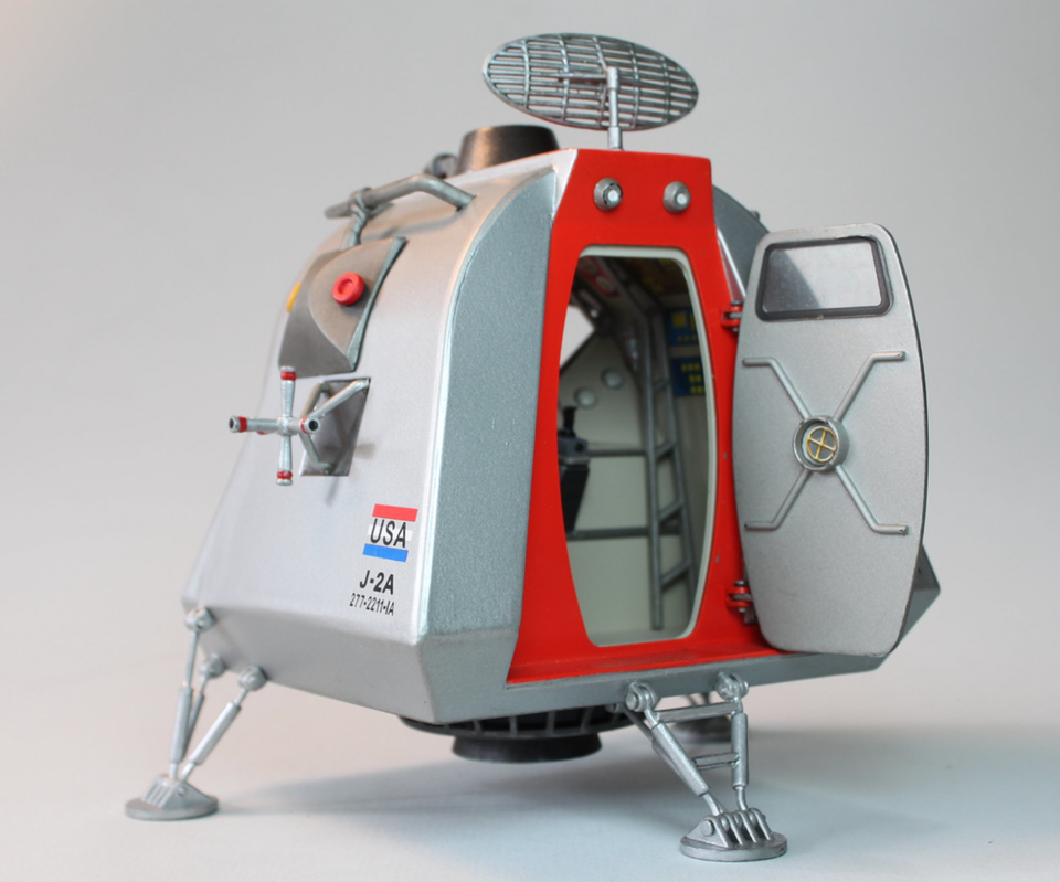 Built model Lost in Space - Space Pod 1/24- preorder | eBay