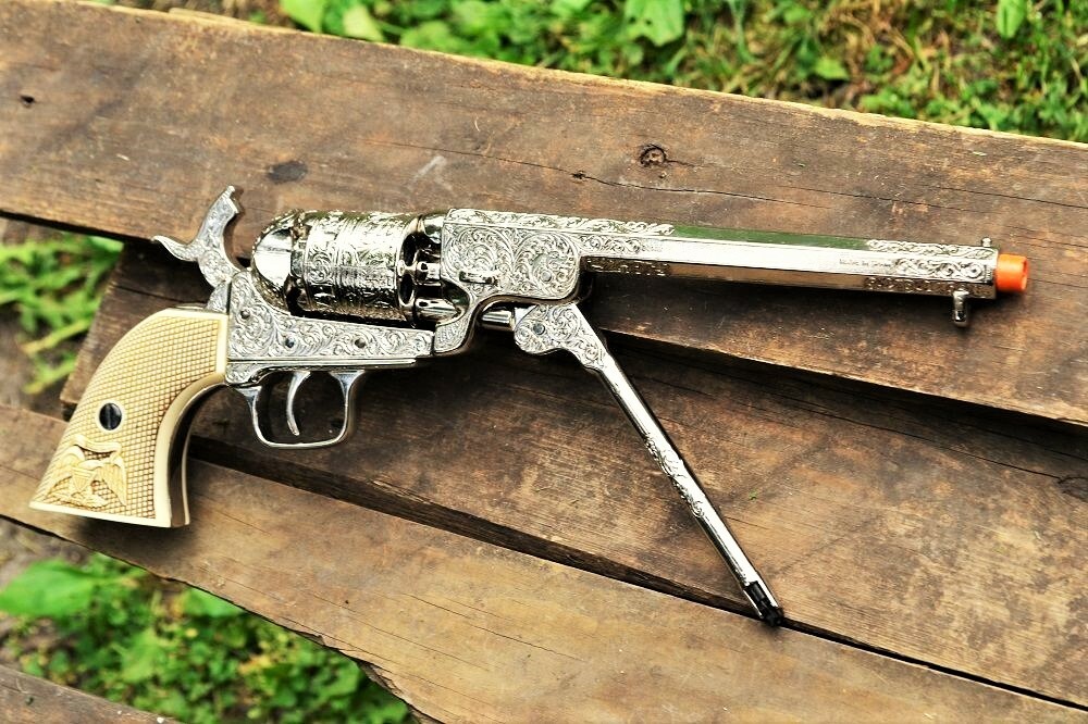 Colt M1851 Navy Revolver Pistol - Civil War - 1851 - Wild West - Denix ...
