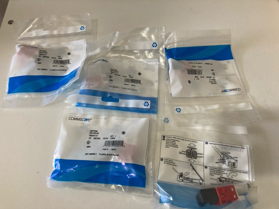 Box of 25 CommScope Uniprise UNJ10G-RD Outlet Cat6A U/UTP RJ-45 Modular ...