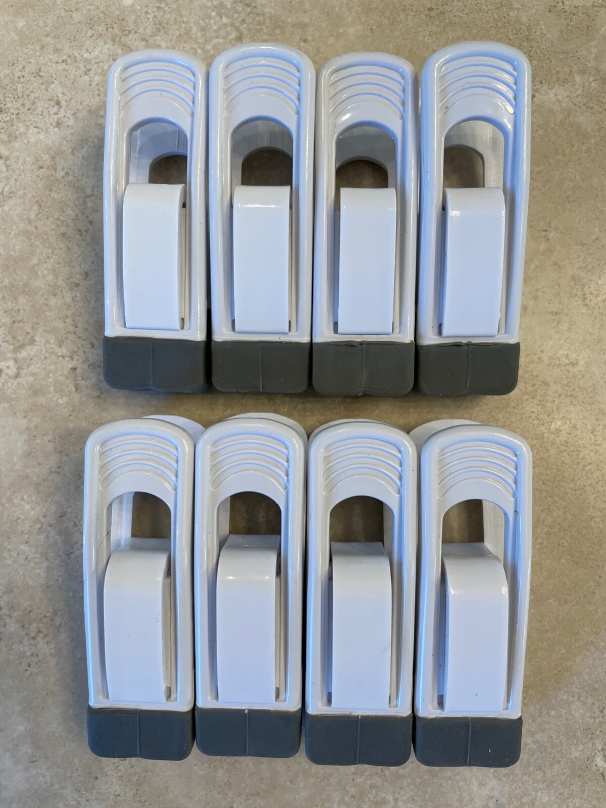 Non Slip White Plastic Clips for Slimline Plastic Hangers | eBay