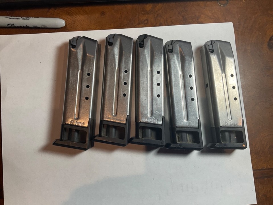 1 Original Ruger P89 P93 P94 P95 P 89 93 94 95r 9mm 10 Rd Magazine ...