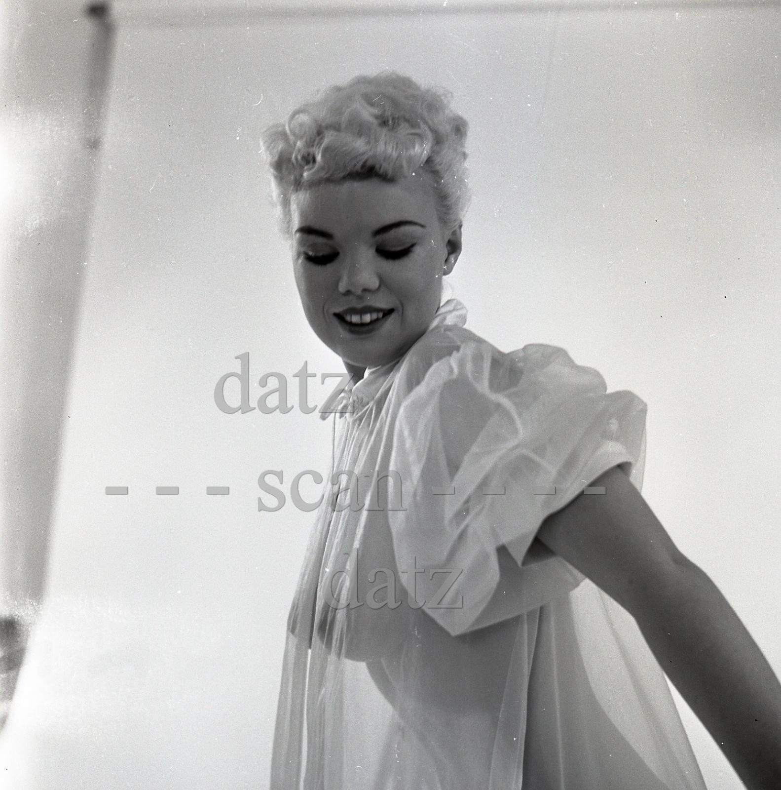 1950s Ron Vogel Negative-sexy nude blonde pinup girl Lee Lane ...