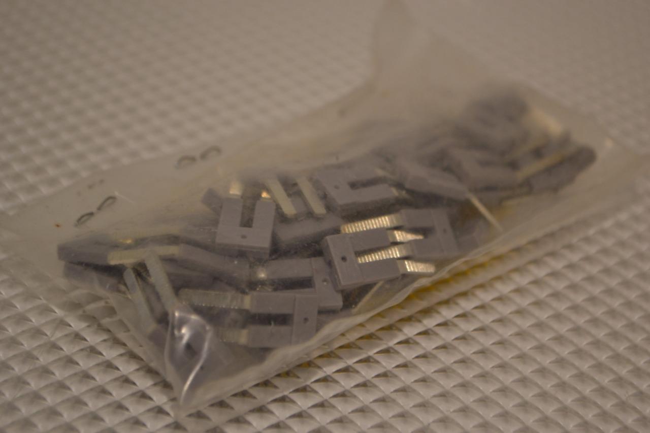 ONE NEW LOT OF 56 ENTRELEC 2 POLE COMB JUMPERS PC6. | eBay UK