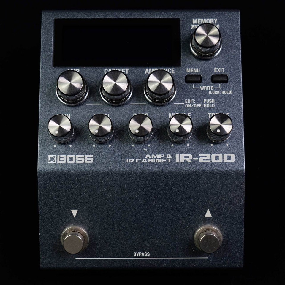 BOSS IR-200 Amp Simulator IR Loader 32bit 96kHz 128 IR Slot Pedale per ...