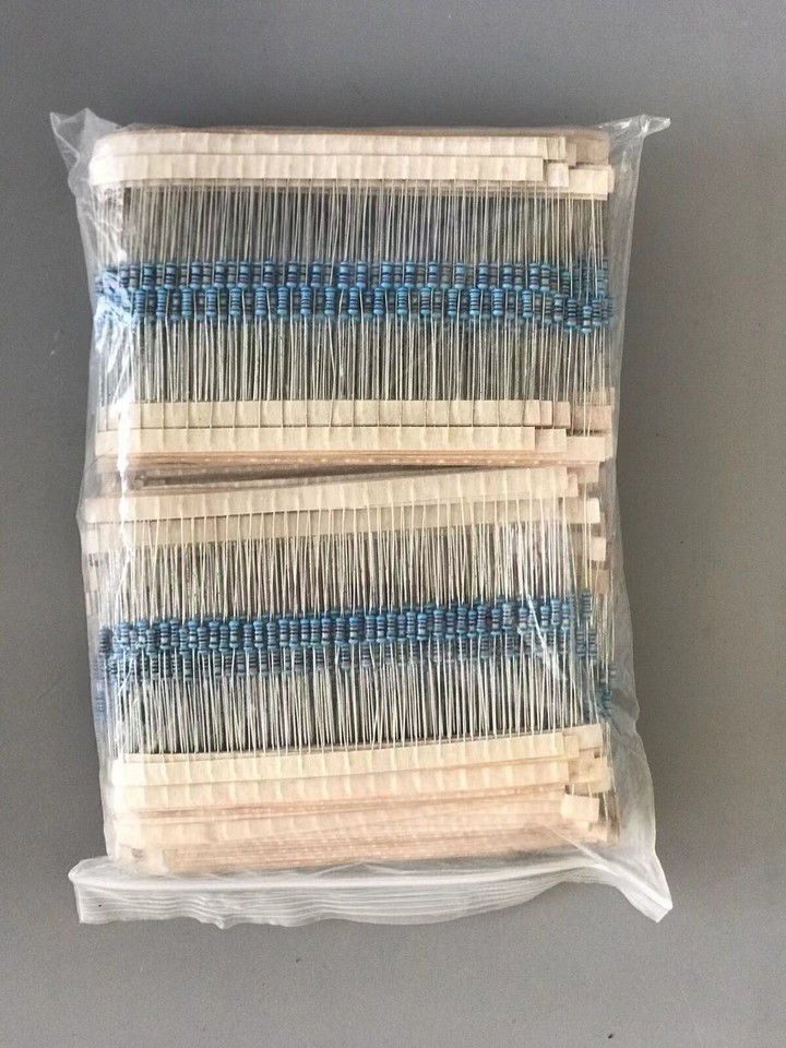 2600Pcs 1% 1/4W 0.25W 1 ohm- 3M ohm Resistors Kit Assortment Set US ...