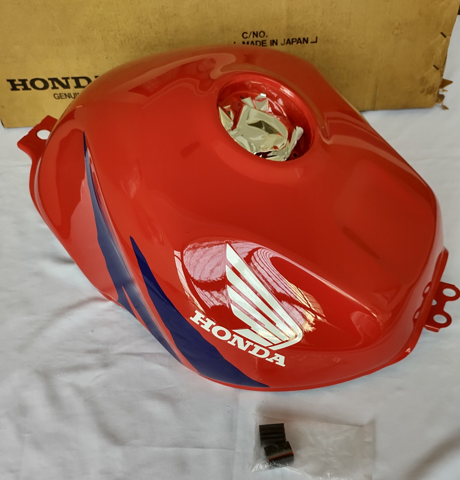 1998 Honda Cbr 900 CBR900RR 919 Fireblade Fuel Tank WL type 1 | eBay