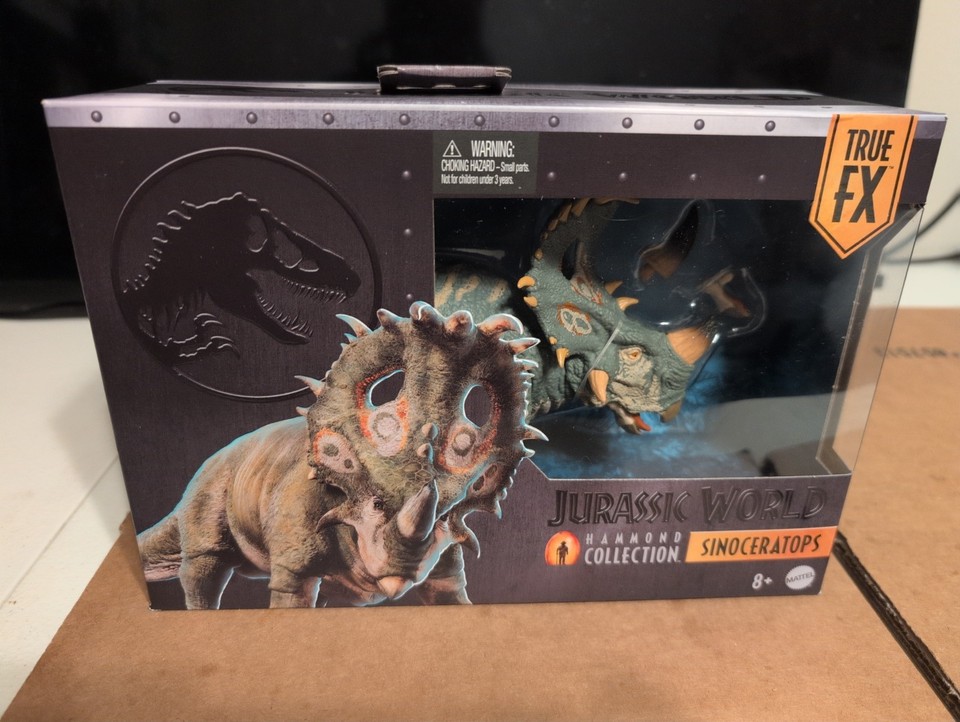 Jurassic World Sinoceratops Hammond Collection | eBay