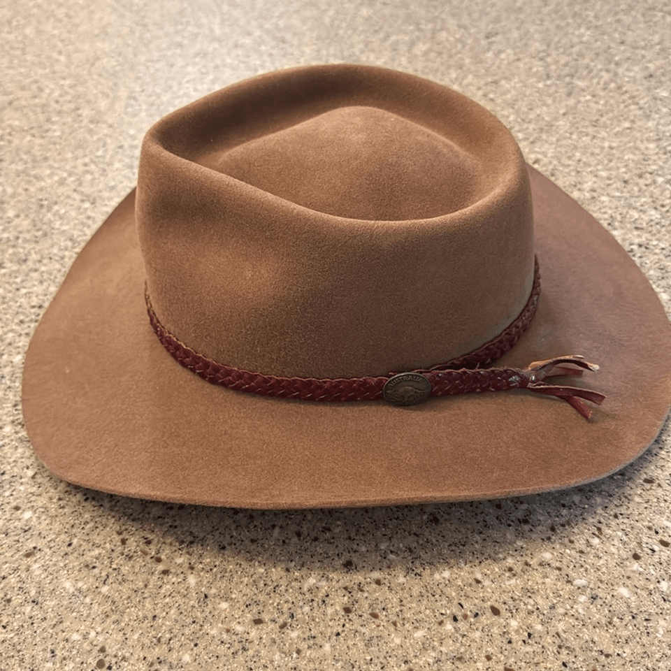 AKUBRA Outback Trading Co. Snowy River 1010 Vintage Pure Fur Felt Hat ...