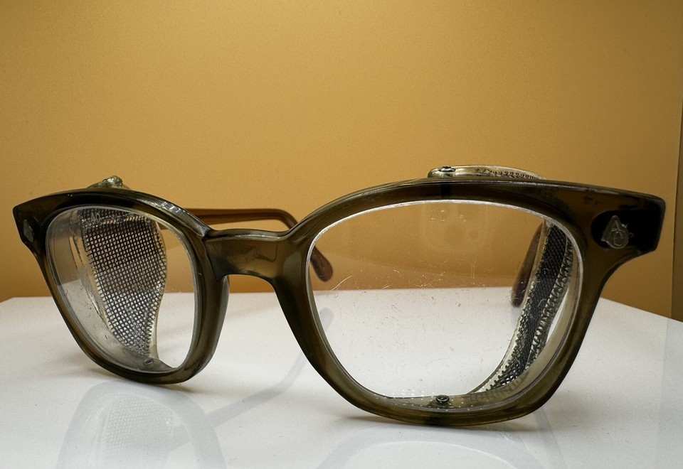 American Optical Safety Glasses Wire Mesh Shield FlexiFit 6M Z87 AO ...