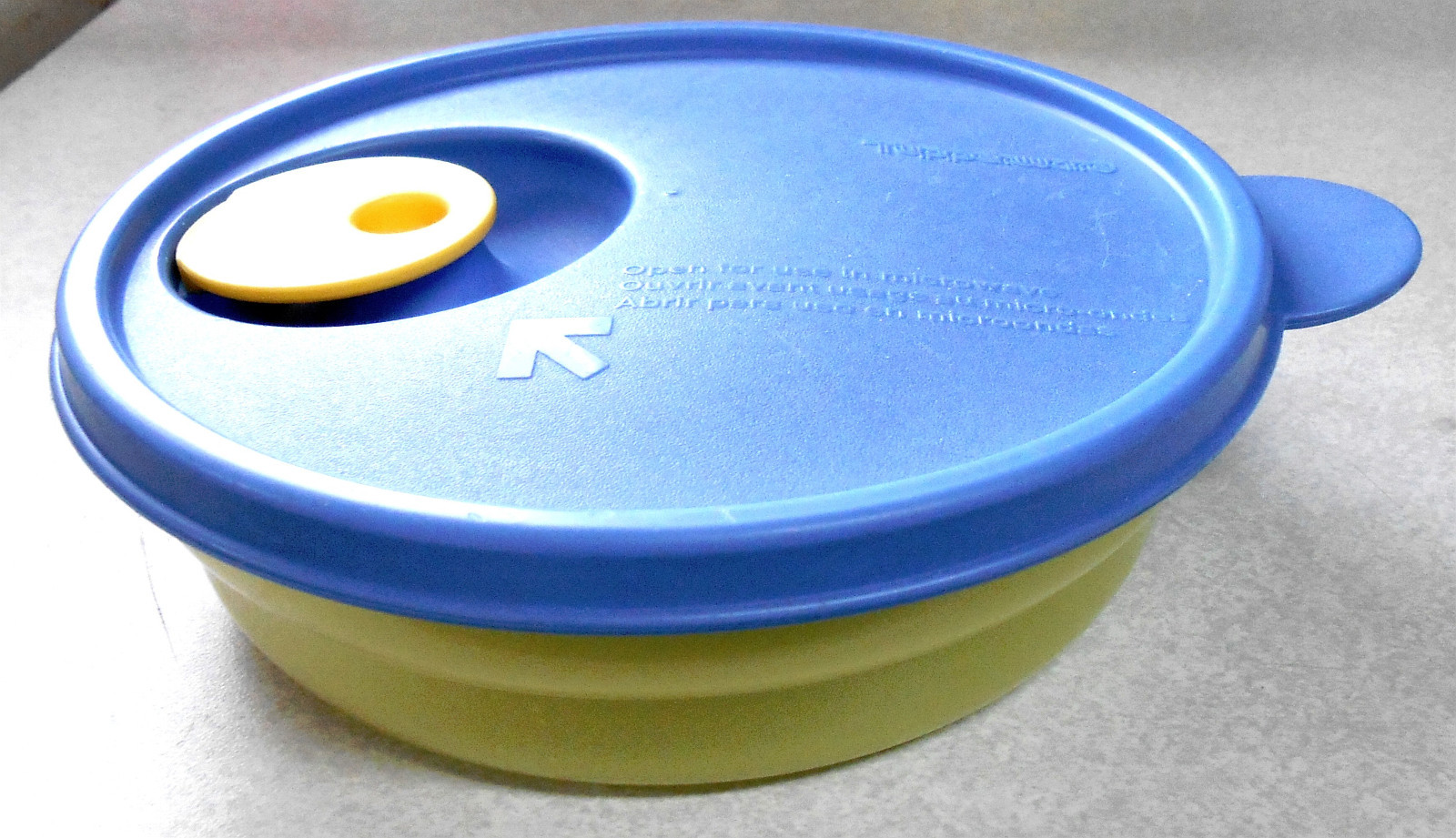 TUPPERWARE BOWL WITH SNAP LID #2415A-6 AND 2648A-1 | eBay