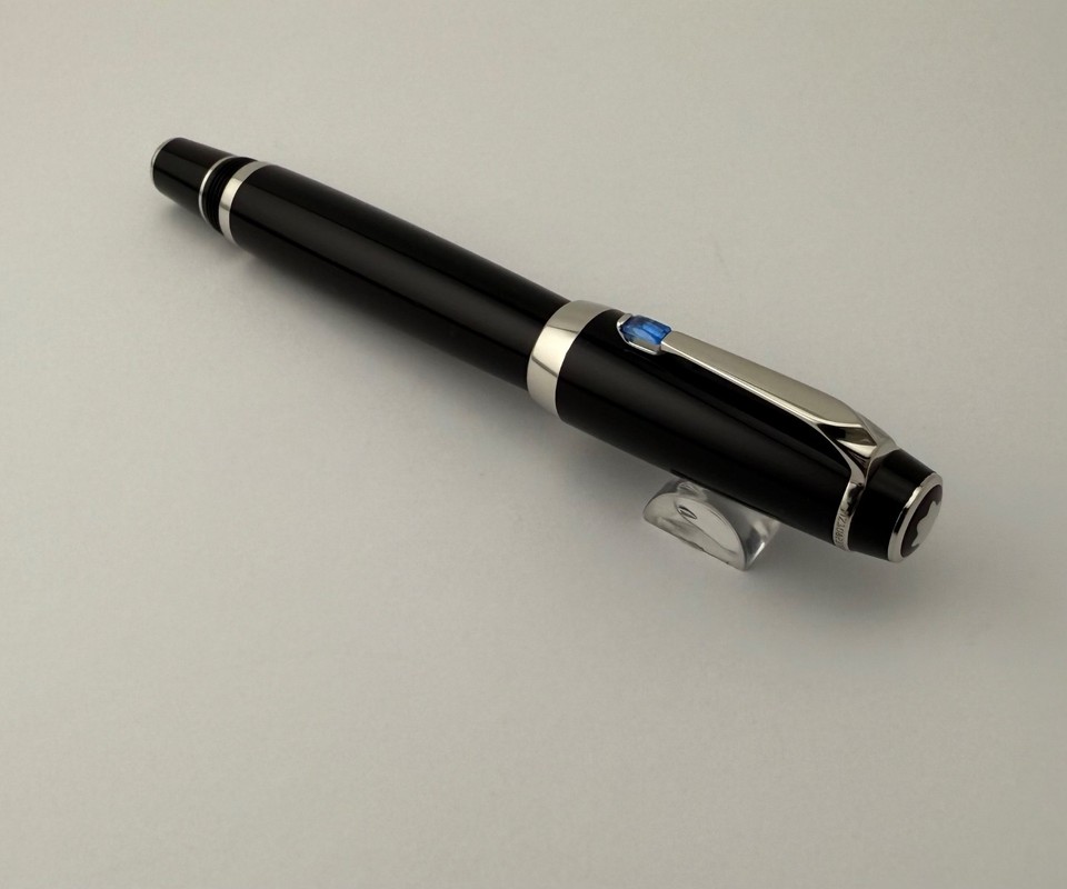 Montblanc Boheme Blue Black Platinum Fountain Pen Fixed 14K Gold Nib | eBay