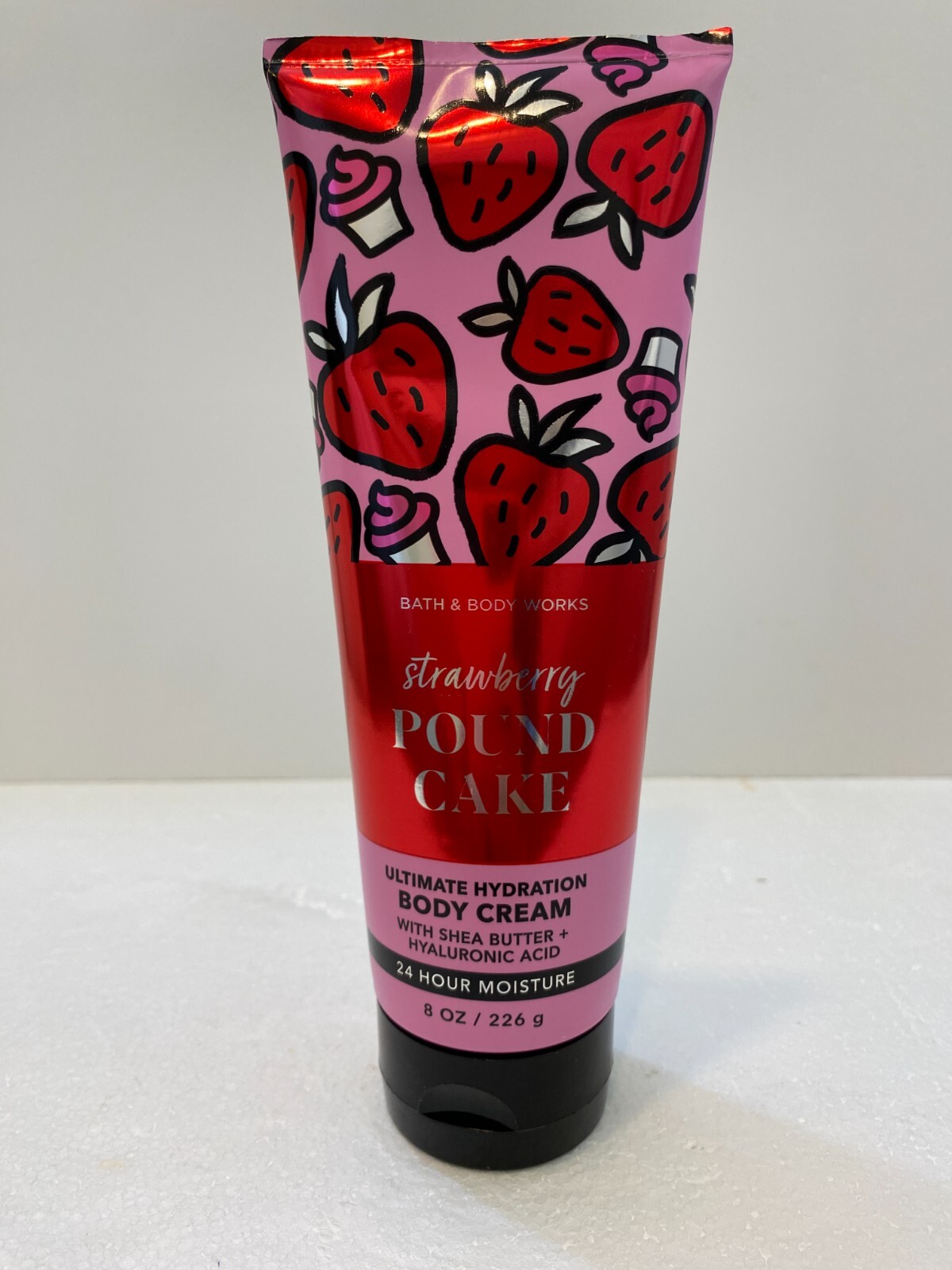 Bath & Body Works STRAWBERRY POUND CAKE Mist / Lotion / Wash /Cream You ...