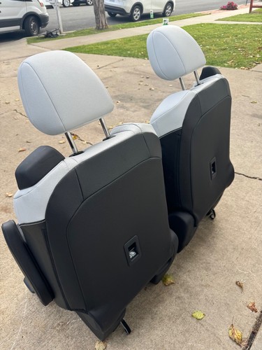 2025 Toyota Sienna Seats 7 Passenger Second Row Leather 2-Tone Black ...