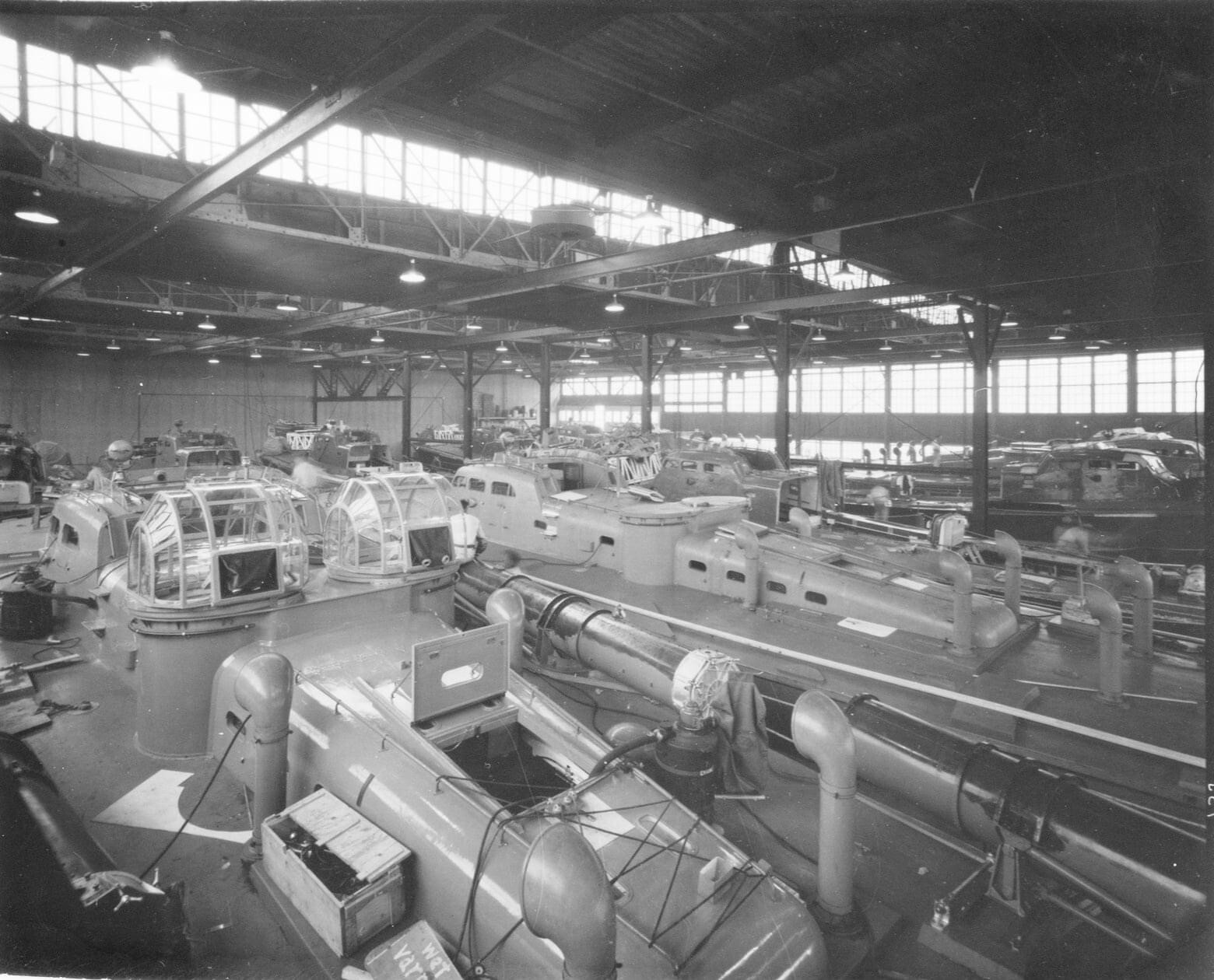 WW2 WWII Photo World War Two US Navy Patrol Torpedo Boat Manufacturing ...