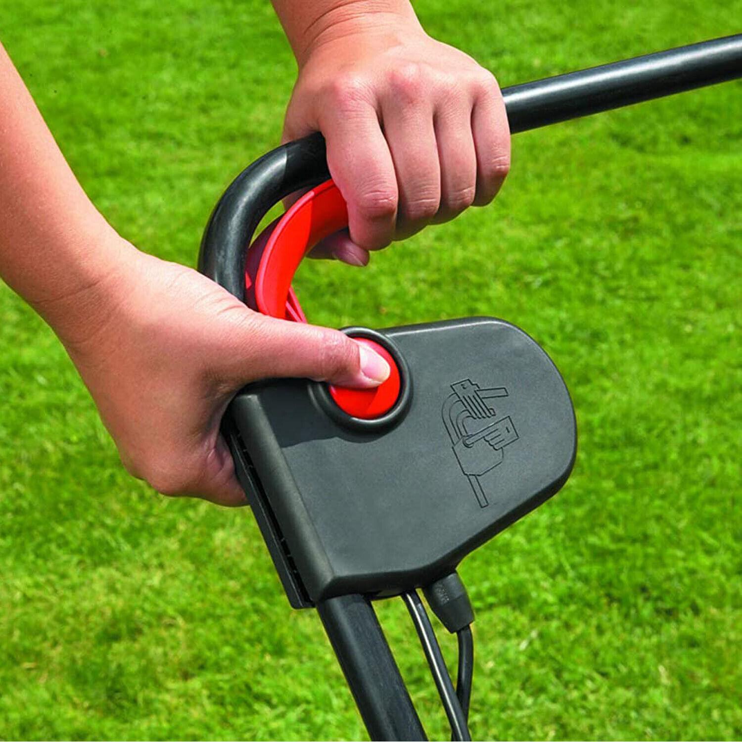 Black & Decker Lawn Rake Lawnraker GD300 240 Volt Brand New | eBay