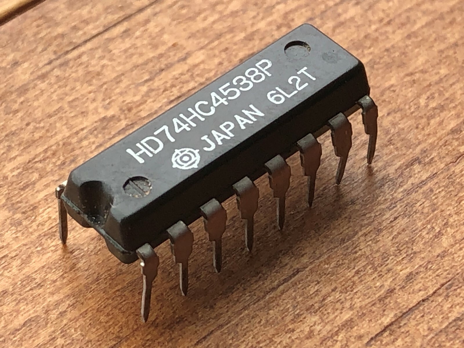 74HC4538 Dual Retriggerable Precision Monostable Multivibrator | eBay