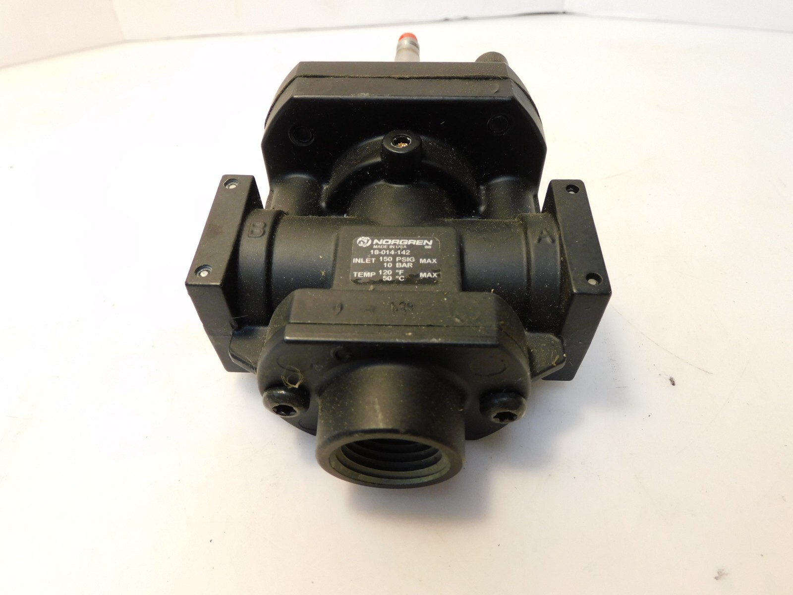 NORGREN 18-014-142 SOLENOID POPPET VALVE 3/8" & 1/2" NPT 150PSIG 110 ...