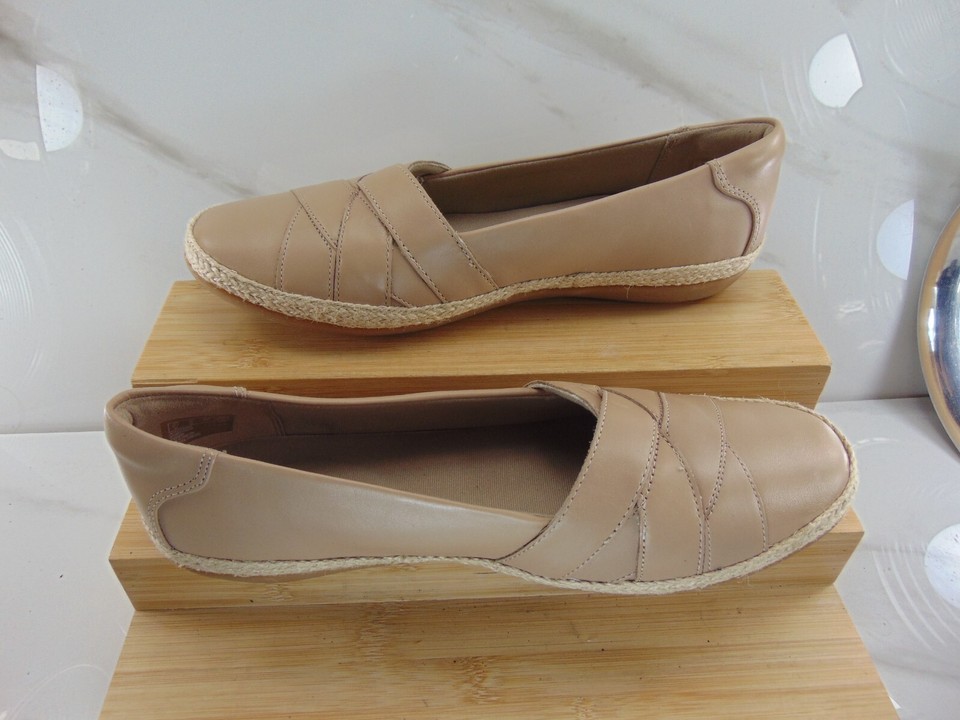 CLARKS COLLECTION (NEW WITH TAGS) BEIGE LEATHER ESPADRILLE FLAT 9 M ...