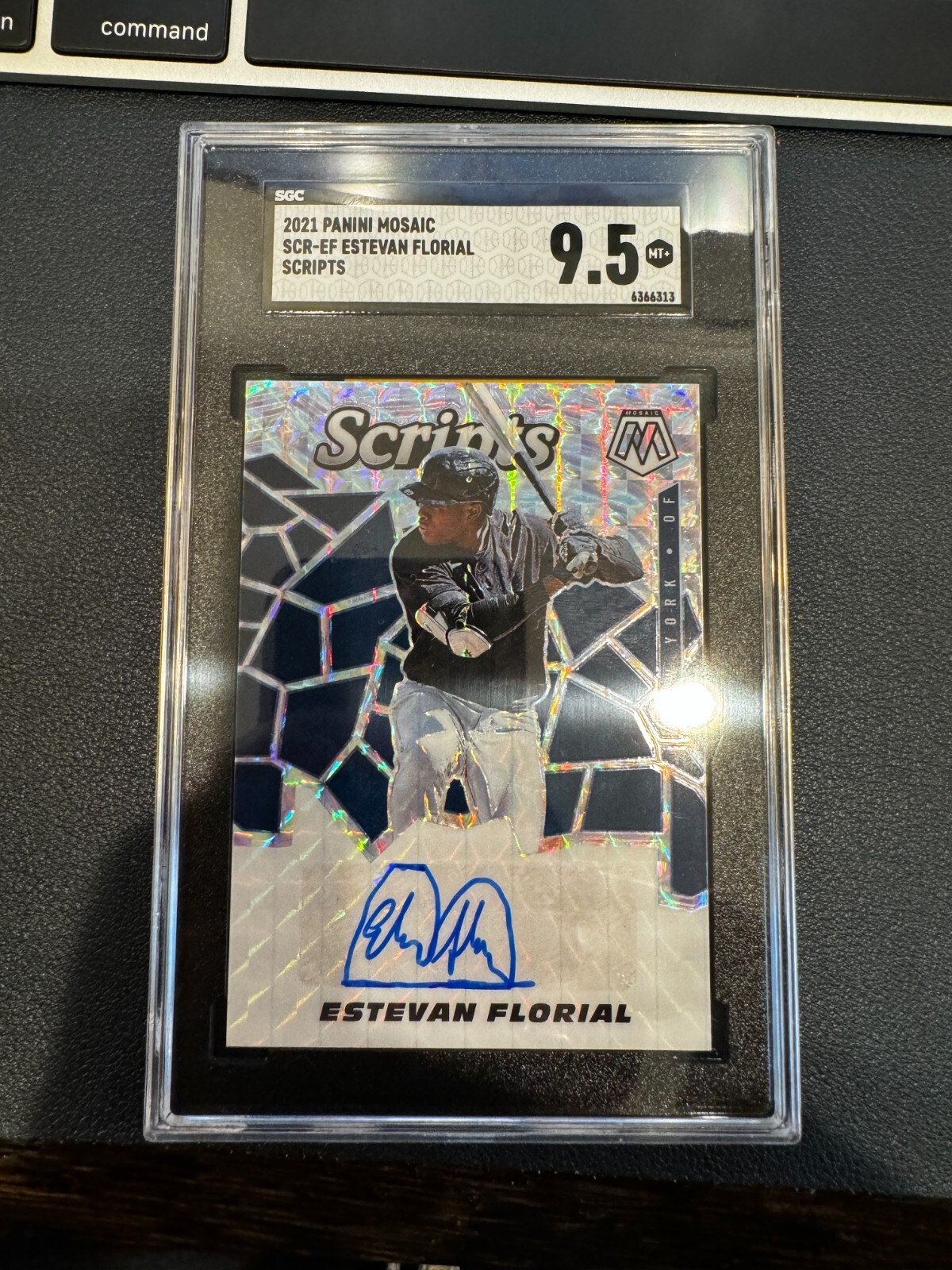 2021 Panini MLB Mosaic SCR-EF Prizm Estevan Florial Scripts Auto SGC 9. ...
