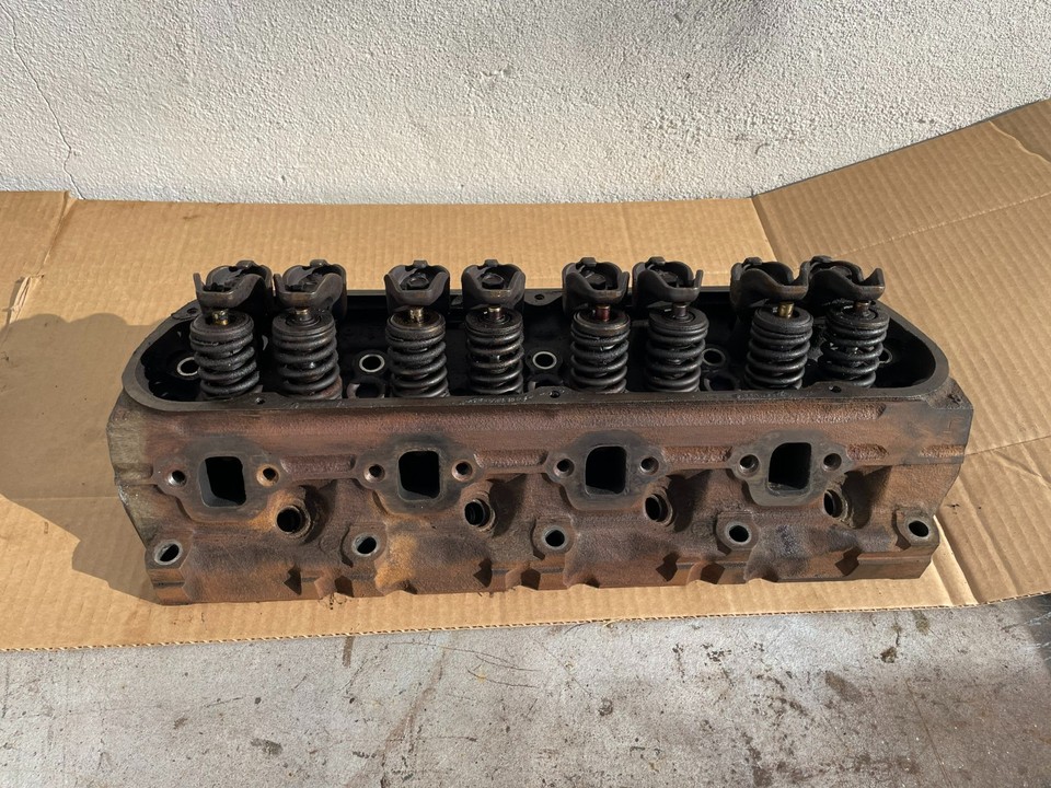 1987-1995 Ford SBF 5.0 302 HO E6SE Cast Iron Cylinder Heads OEM KIDNEY ...
