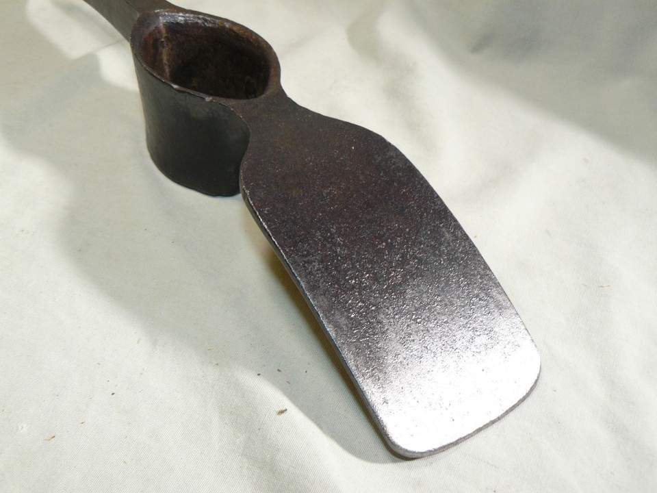 Vintage WW II Diamond Calk Entrenching Tool Pick Head Dated 1944 | eBay