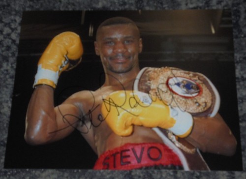 STEVE ROBINSON - BOXING CHAMPION - 10x8 PHOTO SIGNED. (59) | eBay