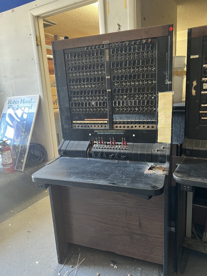 WESTERN ELECTRIC 555 PBX, 551-A ,556A PBX TELEPHONE SWITCHBOARD (3 ...