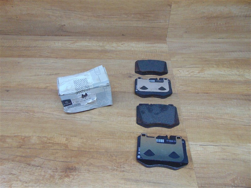 MERCEDES-BENZ GLC X253 FRONT WHEEL BRAKE PAD SET A0004208000 OEM for ...