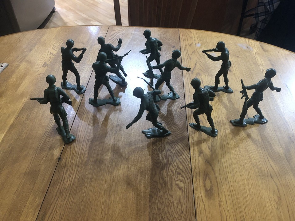 VINTAGE 1960s LOT OF 10 GREEN 6” ARMY MEN SOLDIER FIGURES MPC TIM-MEE ...