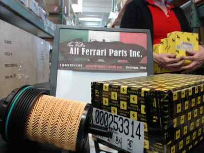 Ferrari Part 253314 OIL FILTER CARTRIDGE COMPLETE WITH CAP, 458 | eBay