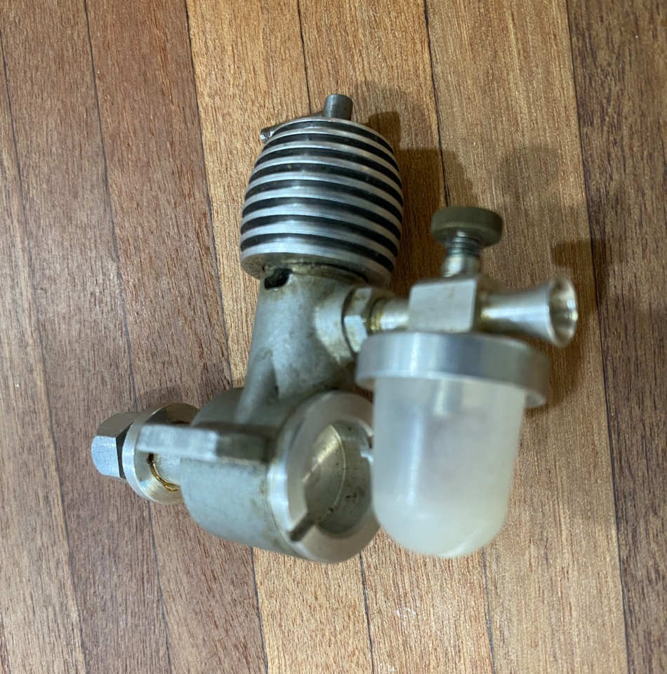 Vintage Doonside Mills 0.75 Diesel Engine damaged for parts or ...