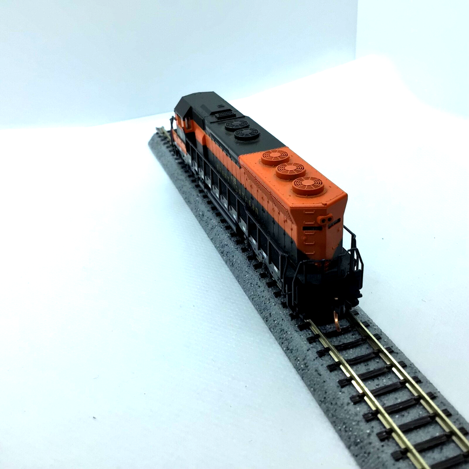 Kato N Scale SD45 Great Northern Rd. # 415 w/MT Couplers. | eBay