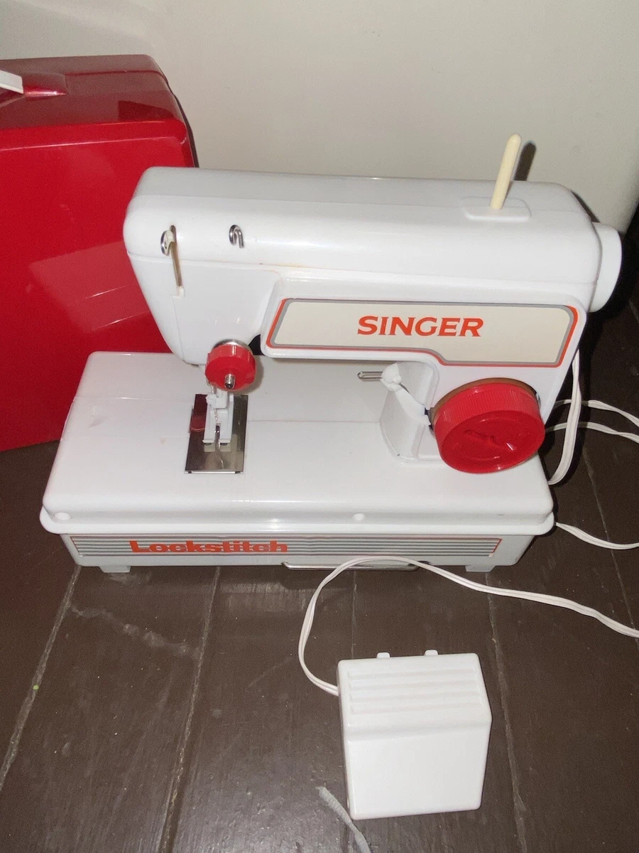 Singer Lockstitch Family Sewing Machine