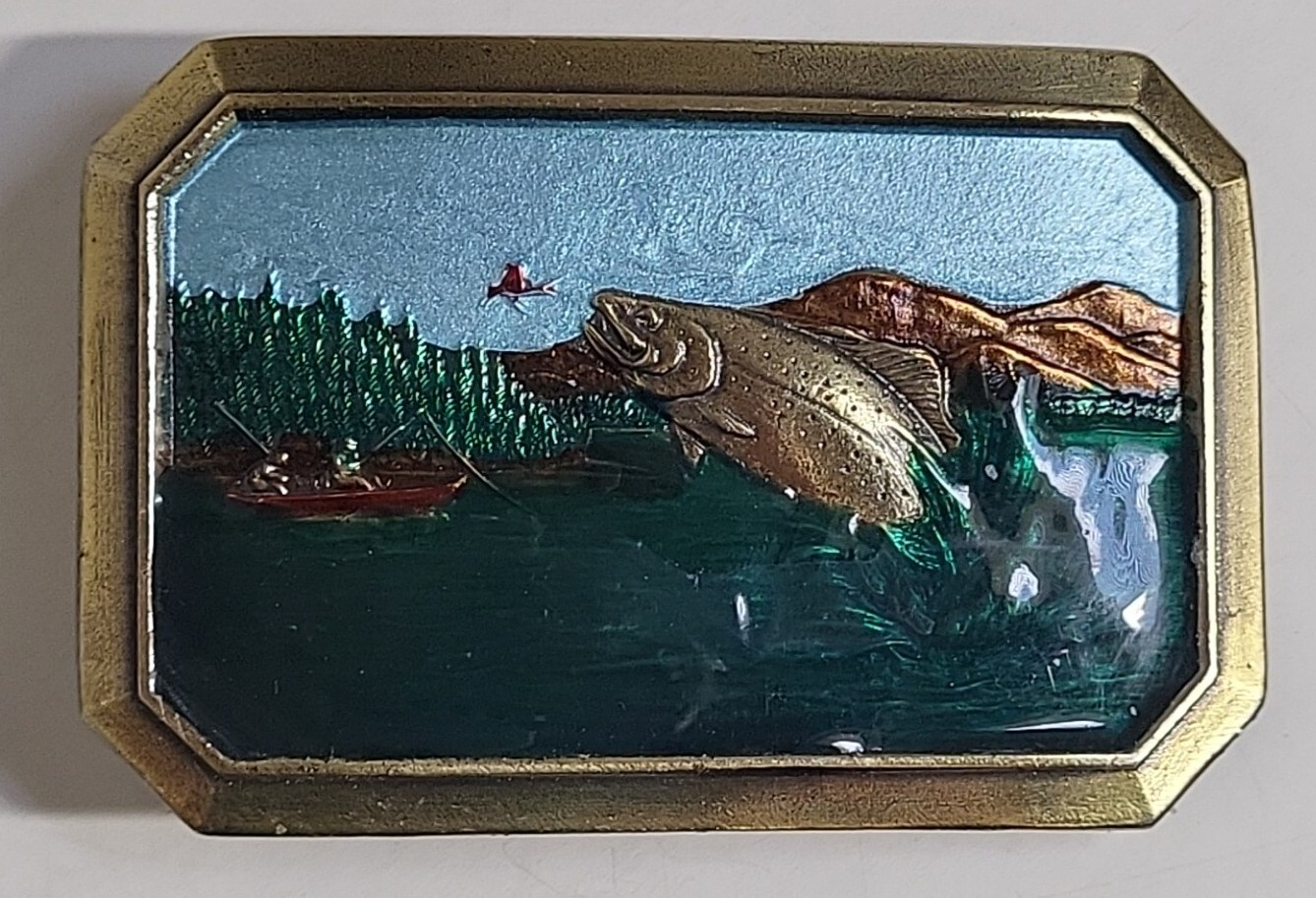 1977 Jumping Bass Color Fishing Belt Buckle Great Ame… - Gem