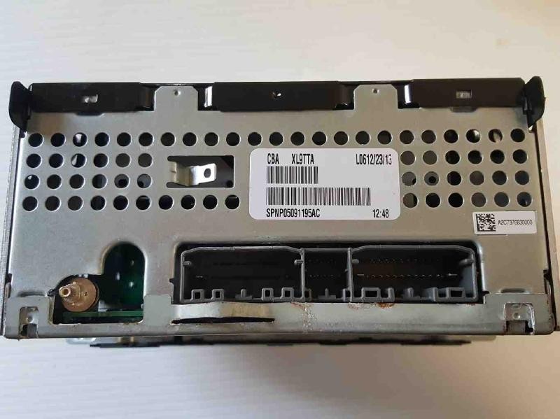 2012-2014 Dodge Challenger Radio Receiver AM-FM-CD-MP3 ID RES w/o ...