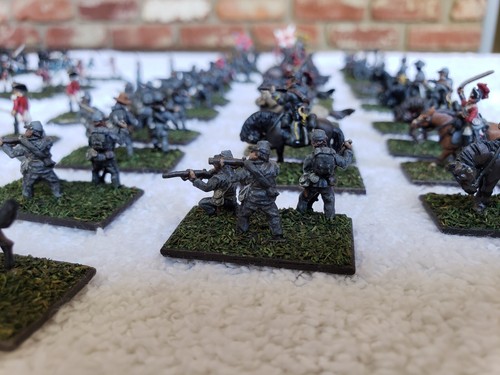 Nicely Detailed 60-Piece Heavy Metal HO Scale Toy Soldier Set! | eBay