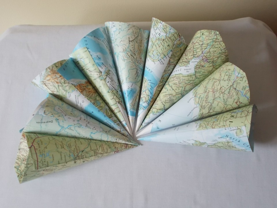 20 WORLD MAP CONFETTI CONES READY ASSEMBLED | eBay UK