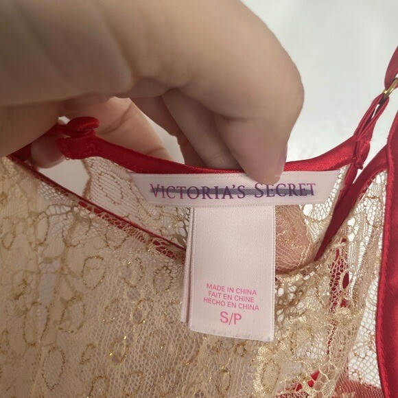 Victoria’s Secret Red and Gold Satin Skip Dress S - Gem