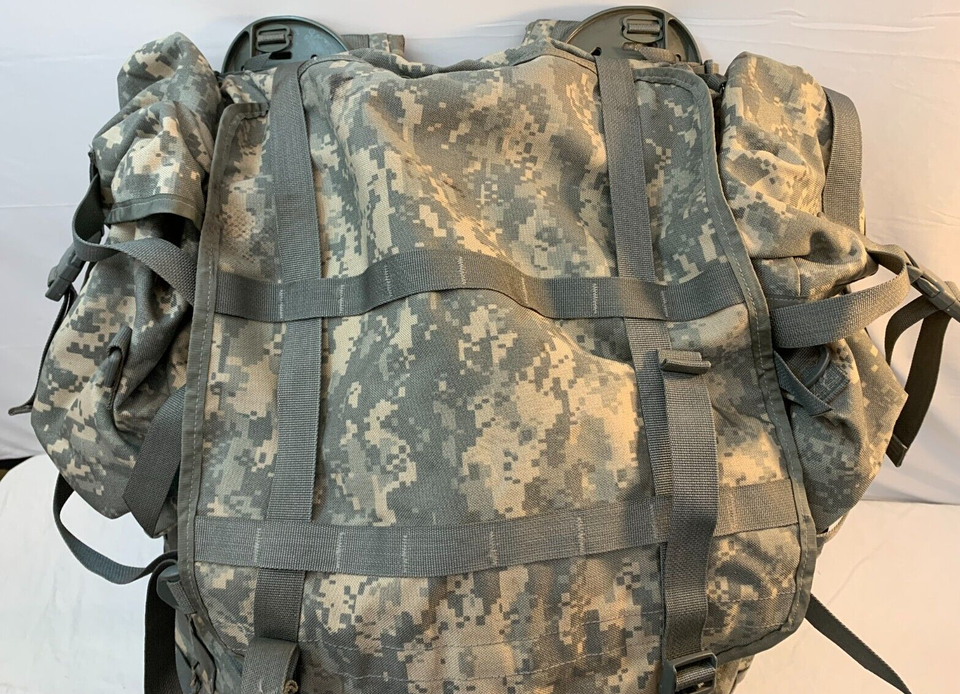 US Military Issue Army ACU Camouflage MOLLE II Large Ruck Sack Backpack ...