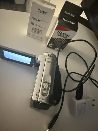 Sony Handycam DCR-SX40 2000x Digital Zoom,60 X Optical Zoom, Read ...