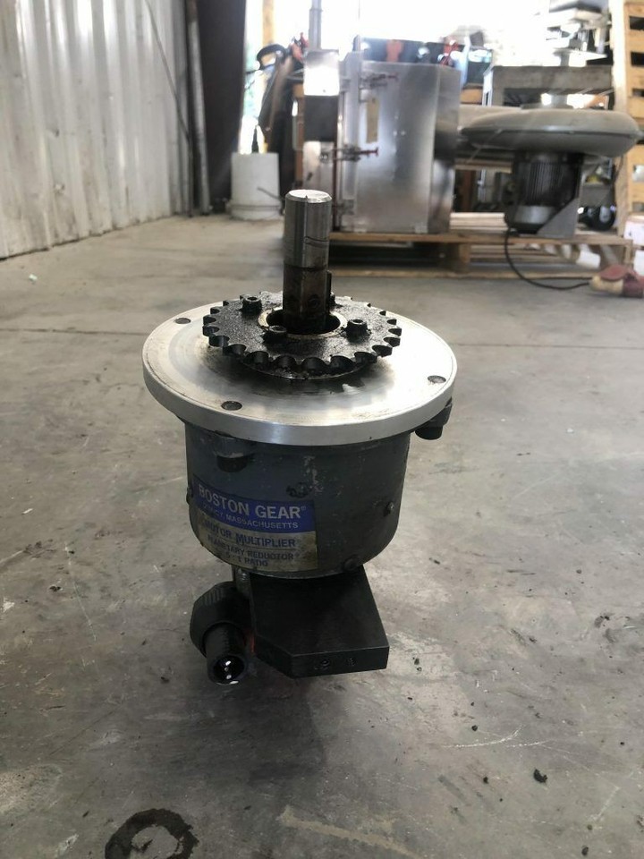 Motor Multiplier Planetary Gear Reductor Boston Gear FSP5-T7 Ratio 5:1 ...