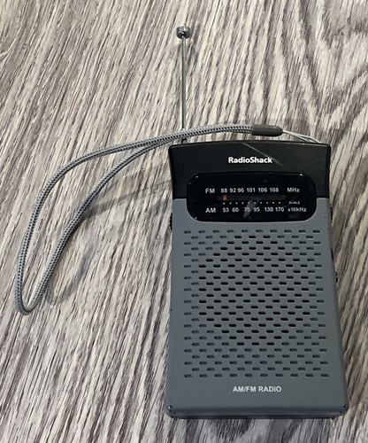 Vintage Radio Shack AM/FM Pocket Radio Portable News/Sports Ex.Work ...