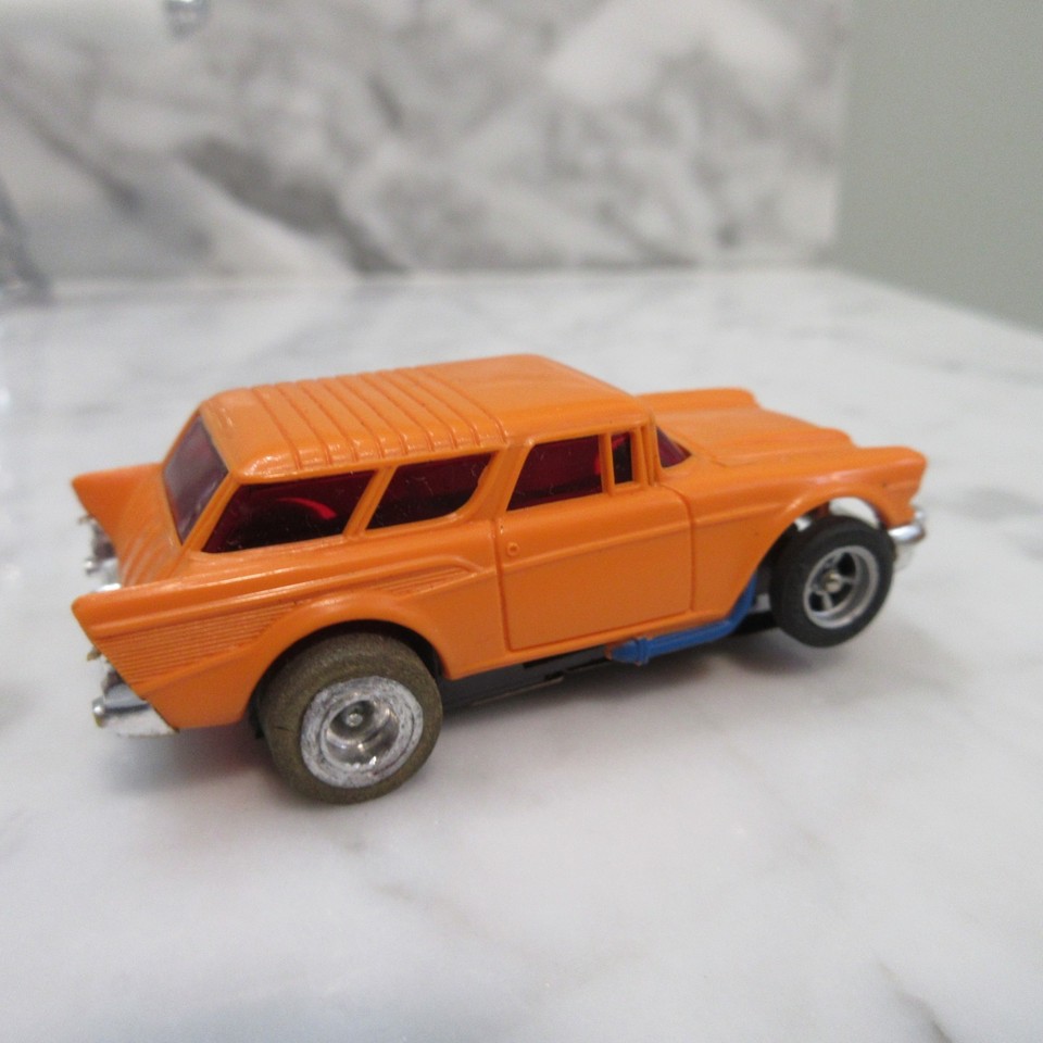 Aurora AFX Chevy Nomad Orange HO Slot Car (WD12-439) red windows | eBay