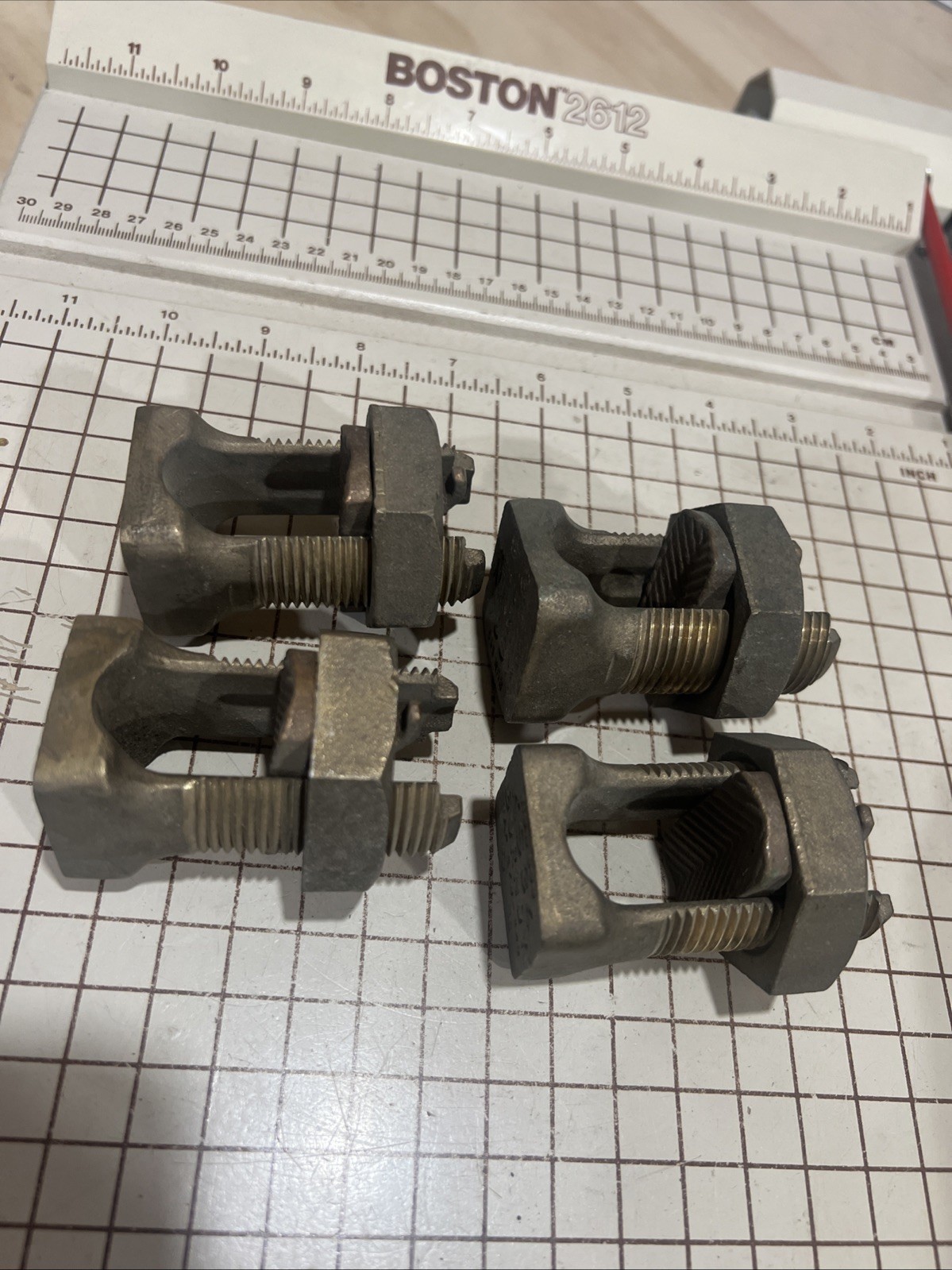 Lot Of 4 Burndy KS34, Mechanical Split Bolt Connector, 2/0 Str - 500 ...