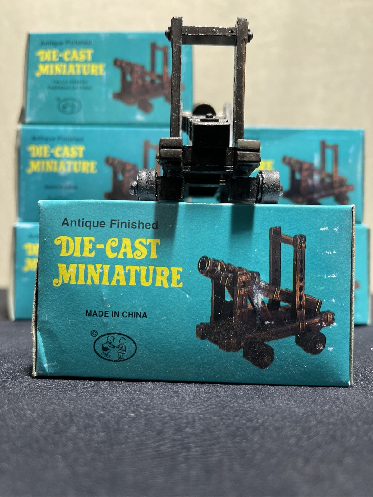 Antique Finished DIE-CAST MINIATURE PENCIL SHARPENER TAILLE CRAYON LOT ...