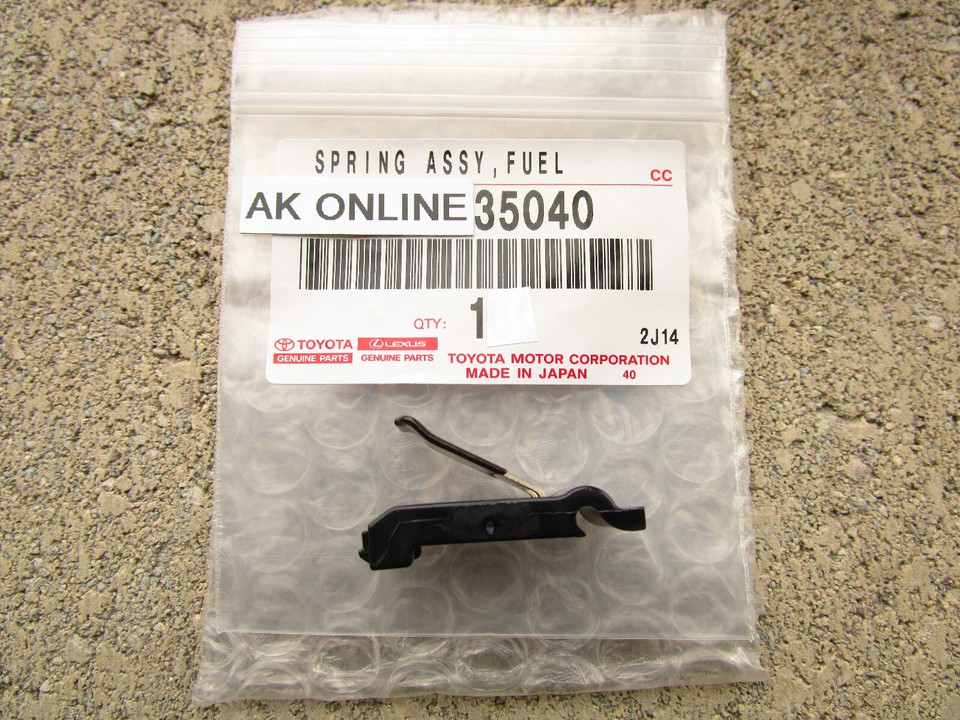 03 - 09 TOYOTA 4RUNNER FUEL DOOR COVER RELEASE SPRING CLIP QTY 1 OEM ...