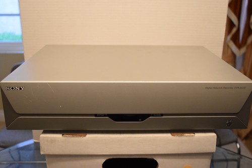 Sony TiVo DVR SVR-2000 Digital Network Recorder 30 Hours + Remote *For ...