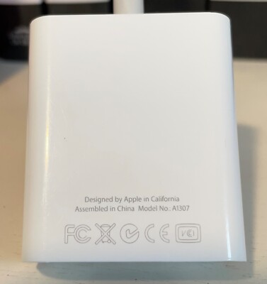 Apple Model No A1307 VGA Adapter Used Great Confition 885909240029| eBay