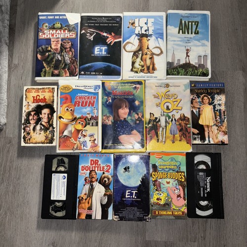 Lot Of 14 Classic And Vintage Family And PG VHS Movies In Clamshell ...