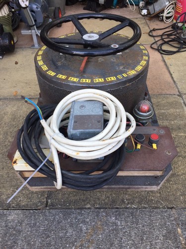 LARGE VARIAC 0-260 VOLT AC,WITH A SWITCHED AC/ DC OUTPUT. | eBay UK